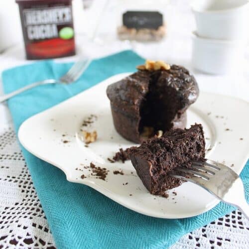 Single serving chocolate cake
