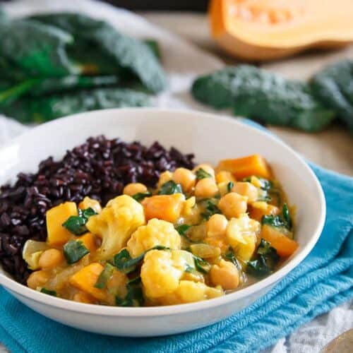 Winter Vegetable Curry - Hearty Vegetarian Winter Curry