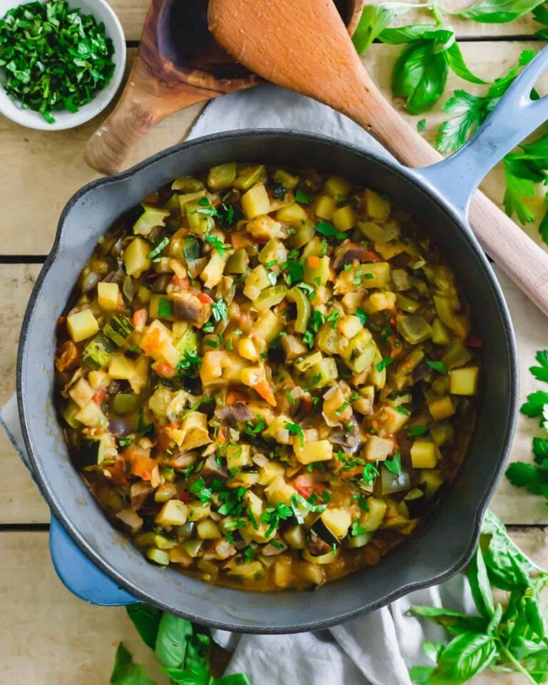 Ciambotta (Giambotta) - Hearty Italian Vegetable Stew