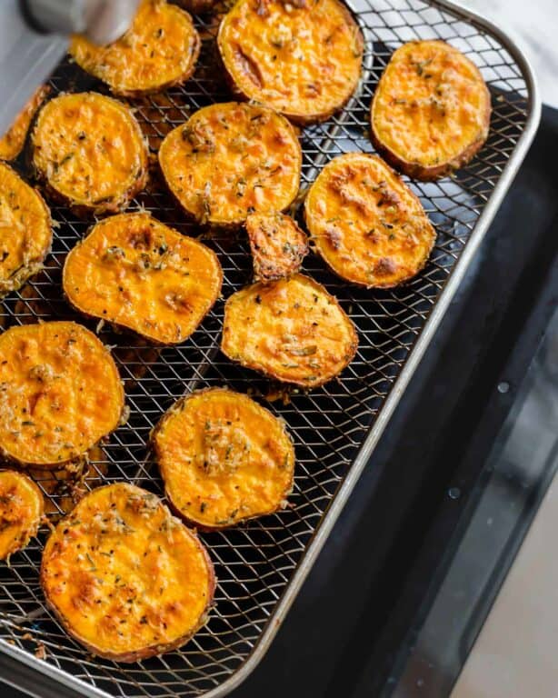 Air Fryer Sweet Potatoes - Running to the Kitchen®