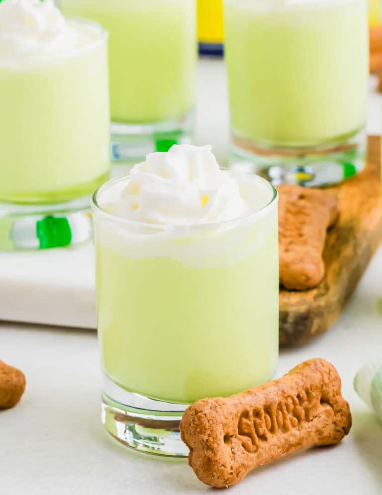 Scooby Snack Shot - Running to the Kitchen®