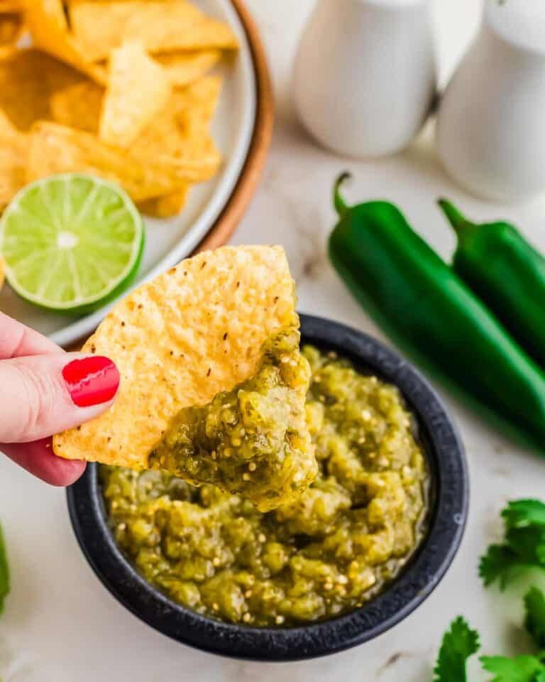 Easy Homemade Salsa Verde - Running to the Kitchen®